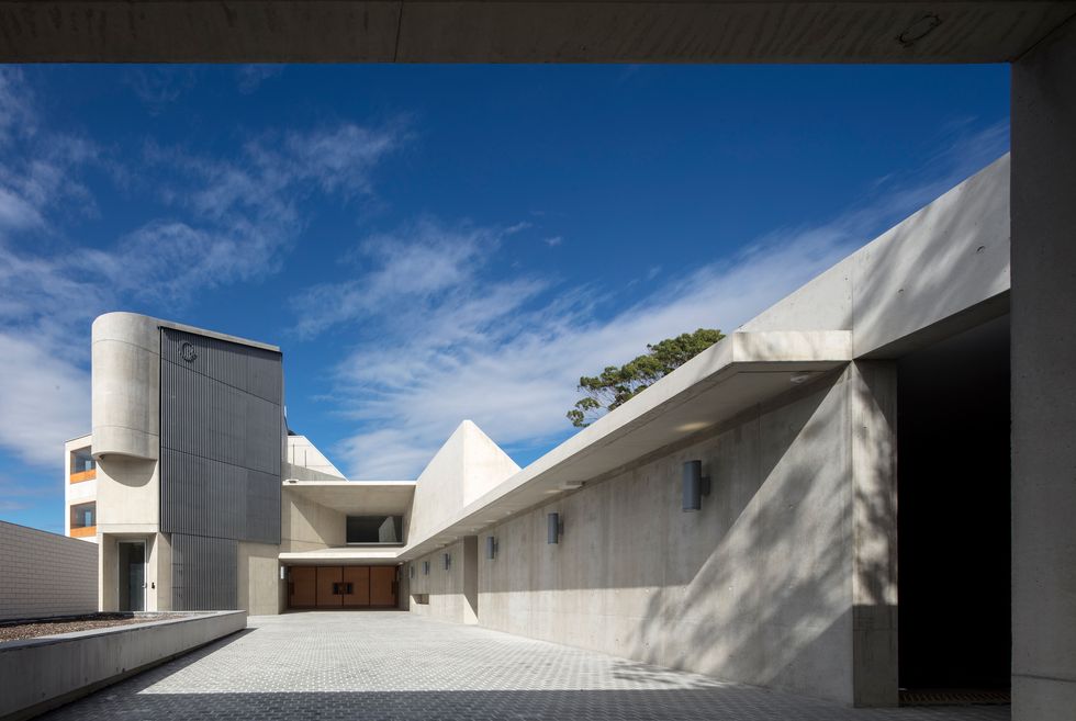 Punchbowl Mosque by Candalepas Associates | ArchitectureAu