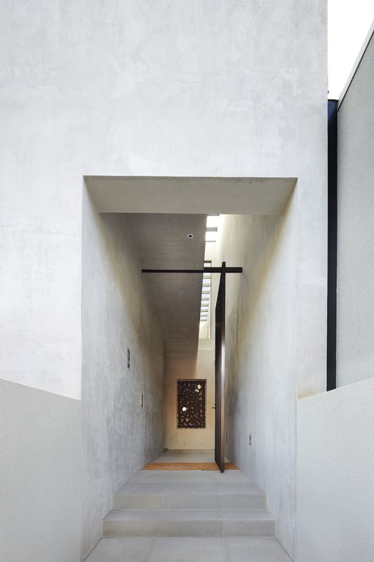 Simply subtract: Residence M | ArchitectureAu