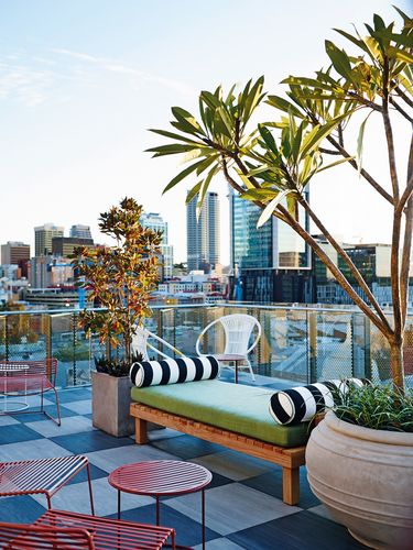 Urban paradise: Alex Hotel | ArchitectureAu