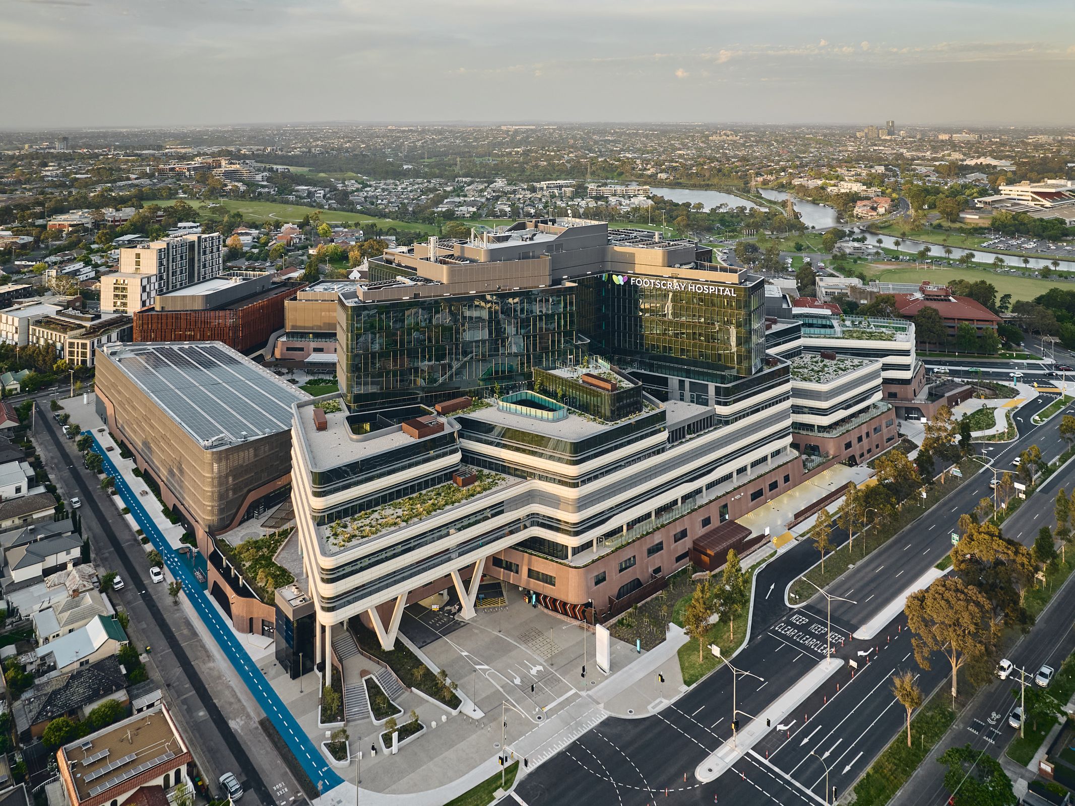 New Footscray Hospital by Cox Architecture and Billard Leece ...