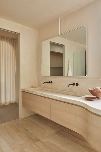 A clean slate: Kitchen and bathroom products that balance form and ...