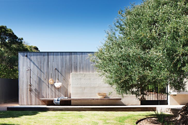 Of its place: Layer House | ArchitectureAu