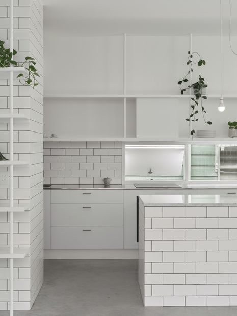 Less house, more life: Spring Hill House | ArchitectureAu