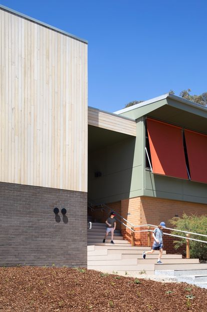 Research Primary School by Kennedy Nolan | ArchitectureAu