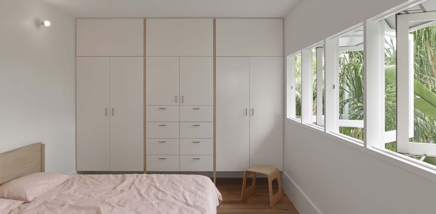 Less house, more life: Spring Hill House | ArchitectureAu