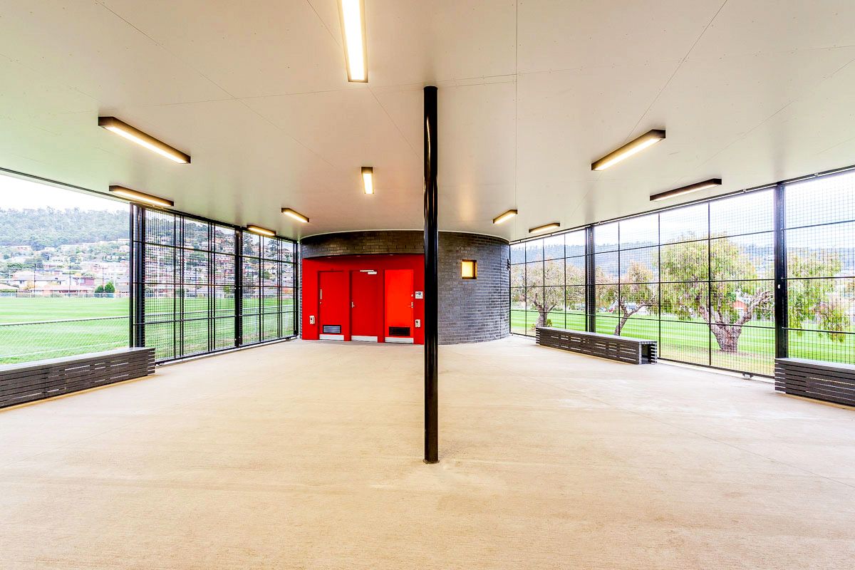 Clarence High School Oval Sports Pavilion | ArchitectureAu