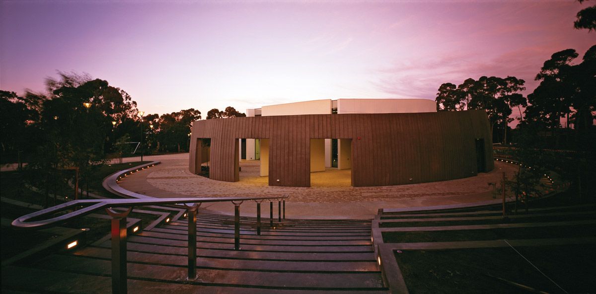 RMIT Bundoora West Lecture Theatre | ArchitectureAu