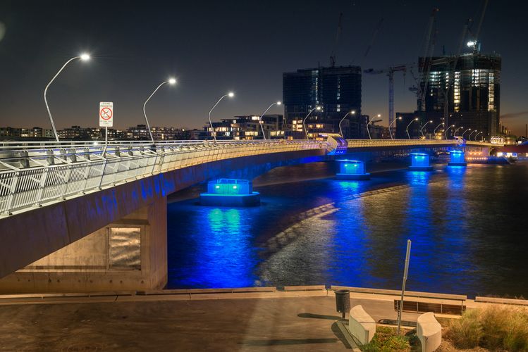 Zero-car bridge in Sydney opens | ArchitectureAu