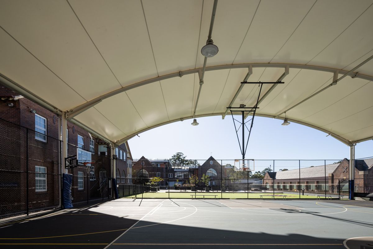 Knox Grammar School MacNeil Sports Locker Facility by Drew Dickson ...