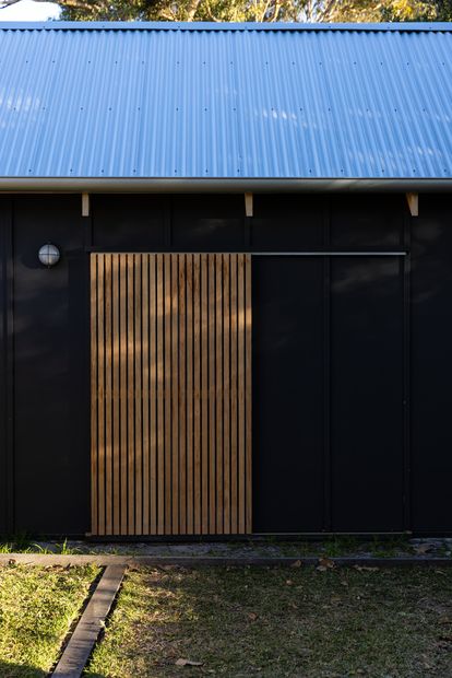 Drip-Dry House by Marker Architecture Studio | ArchitectureAu