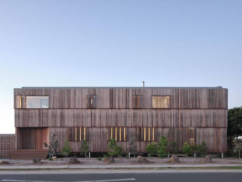 Blok Belongil by Blok Modular with Vokes and Peters | ArchitectureAu