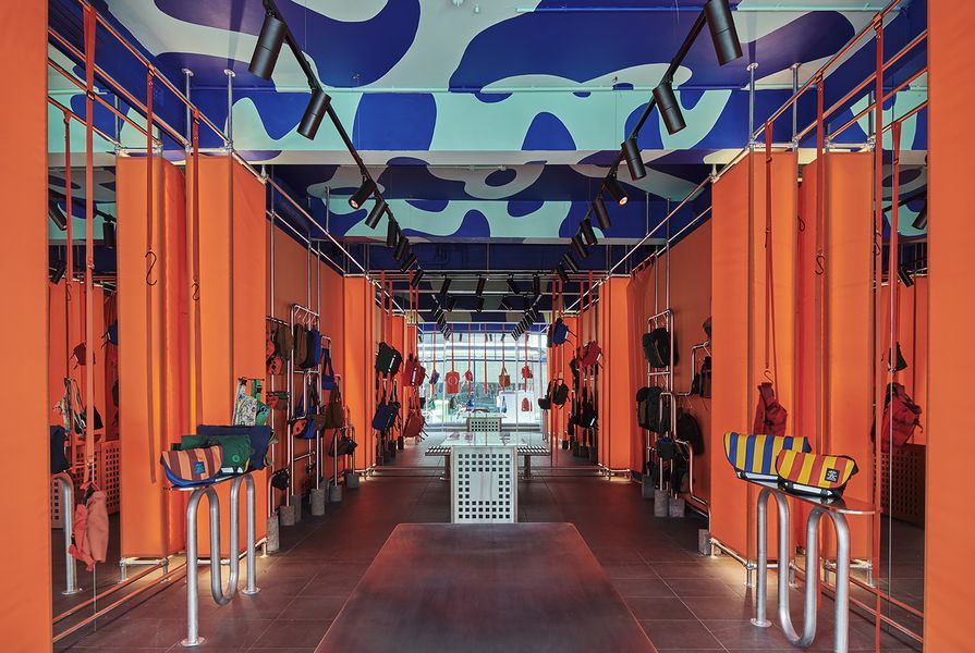 Crumpler Melbourne by WOWOWA Architecture | ArchitectureAu