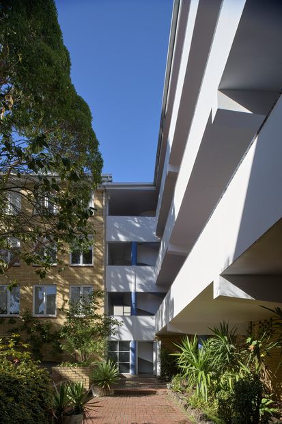 Revisited: Moonbria by Roy Grounds | ArchitectureAu