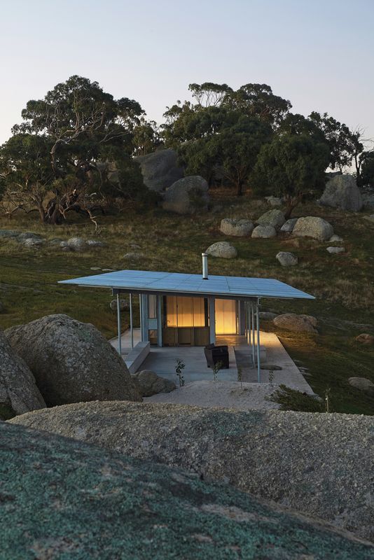 Shack in the Rocks by Sean Godsell Architects | ArchitectureAu