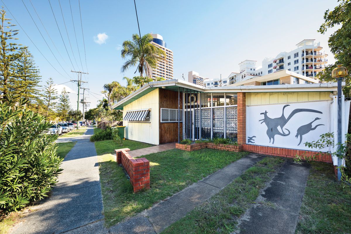 Permanent Impermanence: Spontaneity and joy in Gold Coast architecture ...