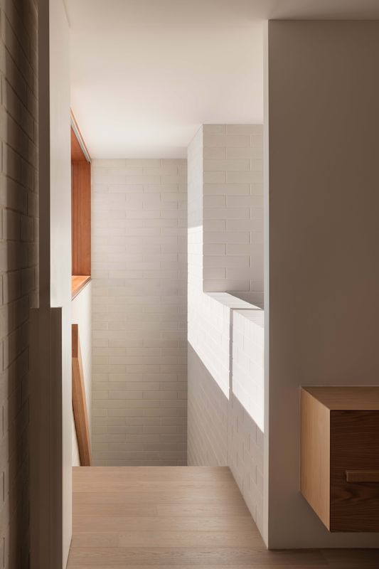 Flame Tree House by Architects Ink | ArchitectureAu