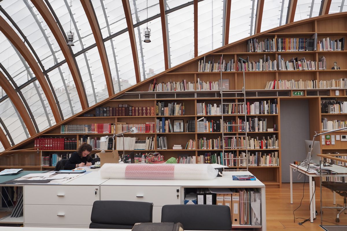 2015 Dulux Study Tour: The rational blob – Pathé Foundation by Renzo ...