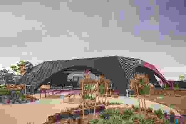 Kingspan panels make curved roof design possible for aquatic centre ...