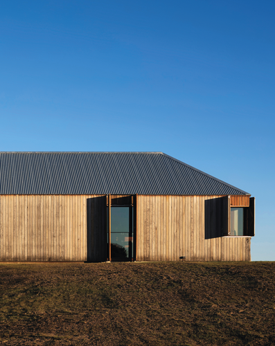 Bass Coast Farmhouse by John Wardle Architects | ArchitectureAu