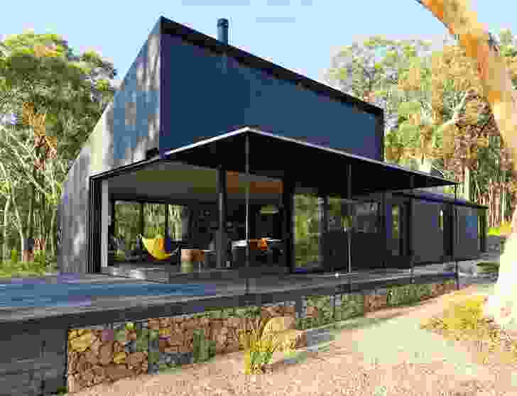 Spotlight: Building for bushfire | ArchitectureAu