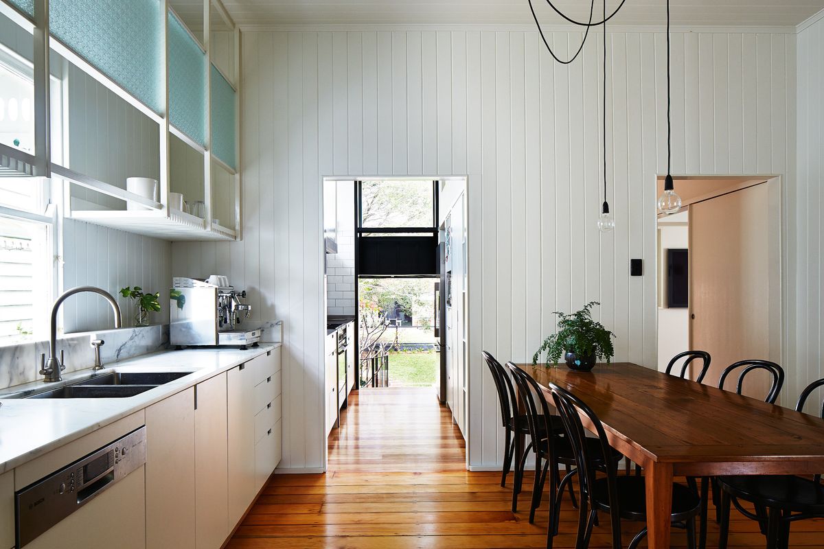 Larger than life: West End Cottage | ArchitectureAu