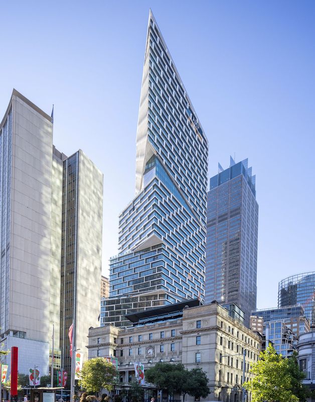 ‘Jenga-like’ Quay Quarter Tower complete | ArchitectureAu