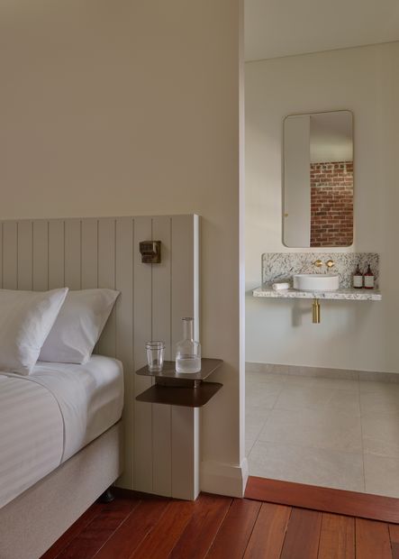Garde Hotel and Anglesea restaurant interiors by Foolscap | ArchitectureAu