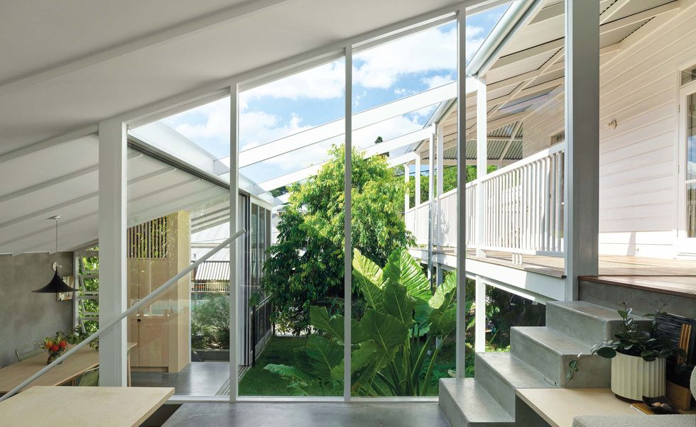 ‘A place to picnic’: Cascade House | ArchitectureAU