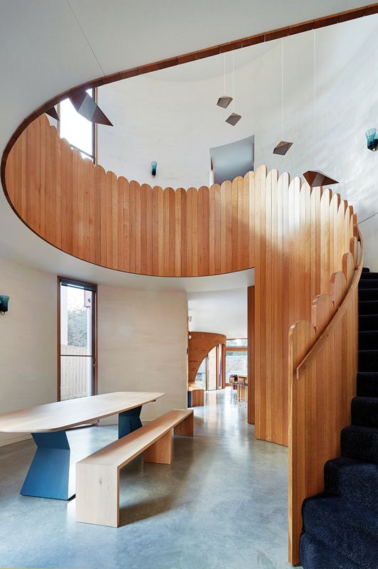 Bold and inventive geometry: Merri Creek House | ArchitectureAu