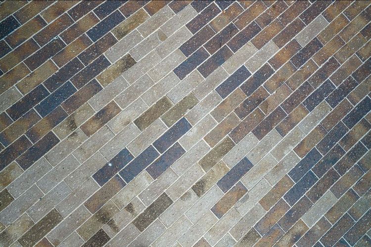 Littlehampton's slim bricks and pavers | ArchitectureAu