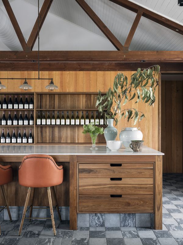 Full-bodied warmth: Mount Pleasant Wines | ArchitectureAu