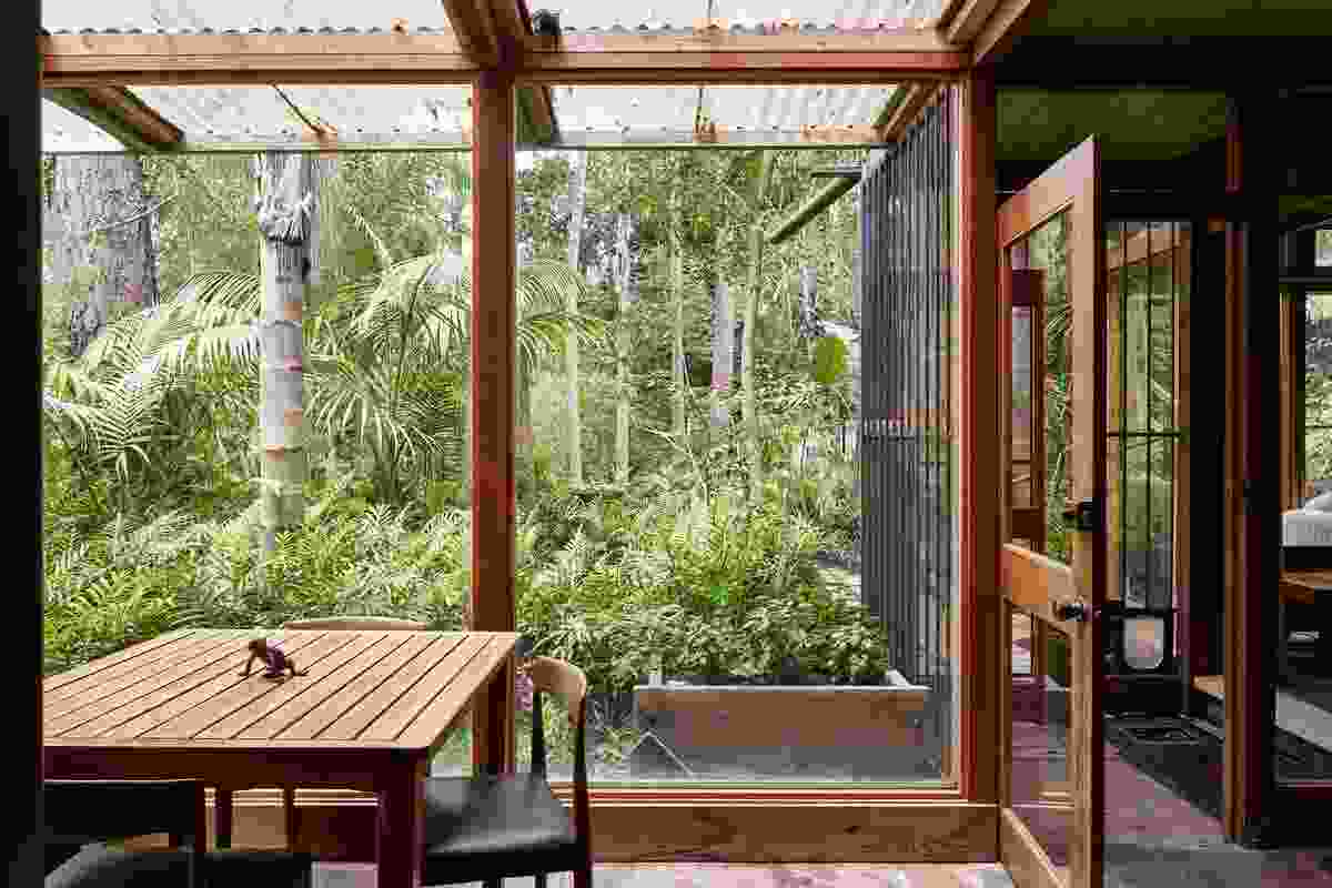 Revisited: Azalea House by John Chappel | ArchitectureAu