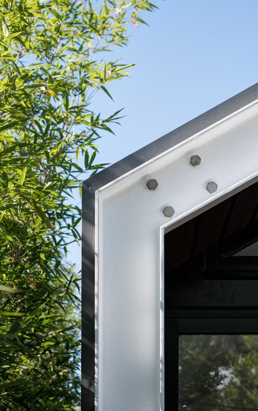 Gable Ends by Lai Cheong Brown | ArchitectureAu