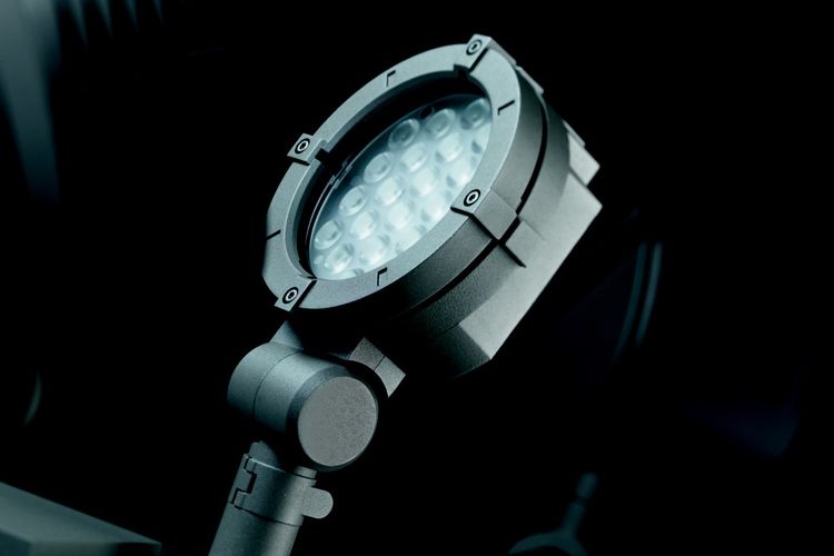 Precision exterior lighting by We-ef | ArchitectureAu