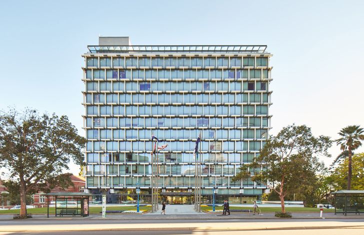 Vale Donald Bailey 1927–2025 | ArchitectureAu