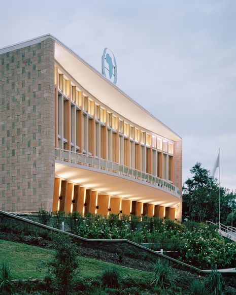 Revitalisation of a modernist icon wins international prize ...