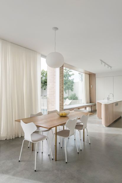 Spring Hill House by Myers Ellyett | ArchitectureAu