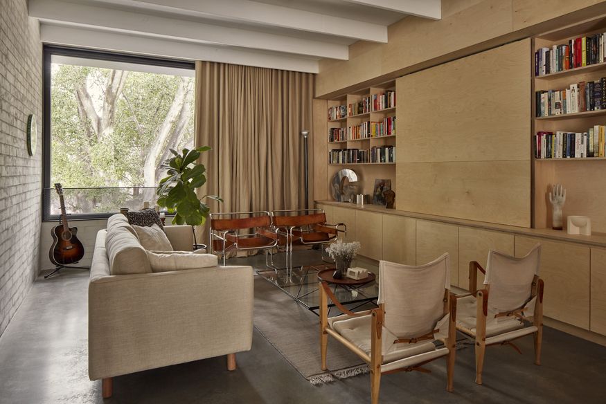 Brick House by Studio Roam and With Architecture Studio | ArchitectureAu