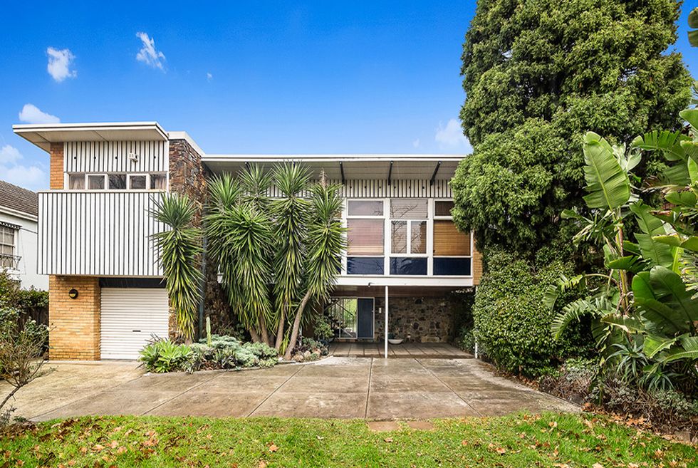 Council moves to save mid-century modernist house from demolition ...