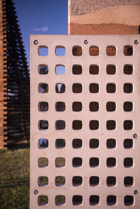 Heavy Metal Retaining Wall | ArchitectureAu