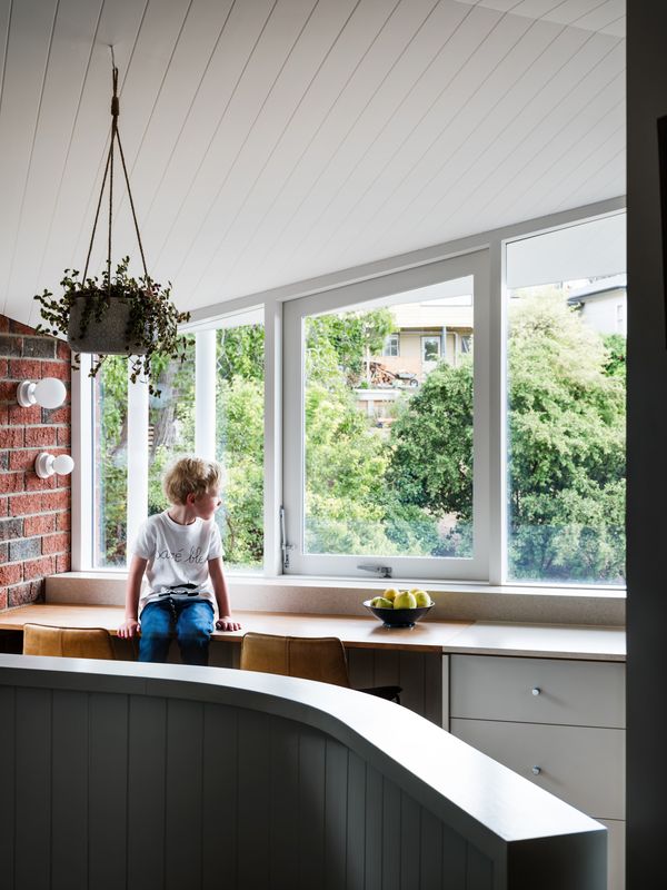 Lisa and Matt’s Place by Rebekah Verrier Architecture and Hamish Saul ...