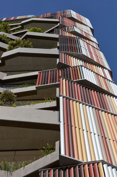 ‘Queenslanders in the sky’: Walan | ArchitectureAu