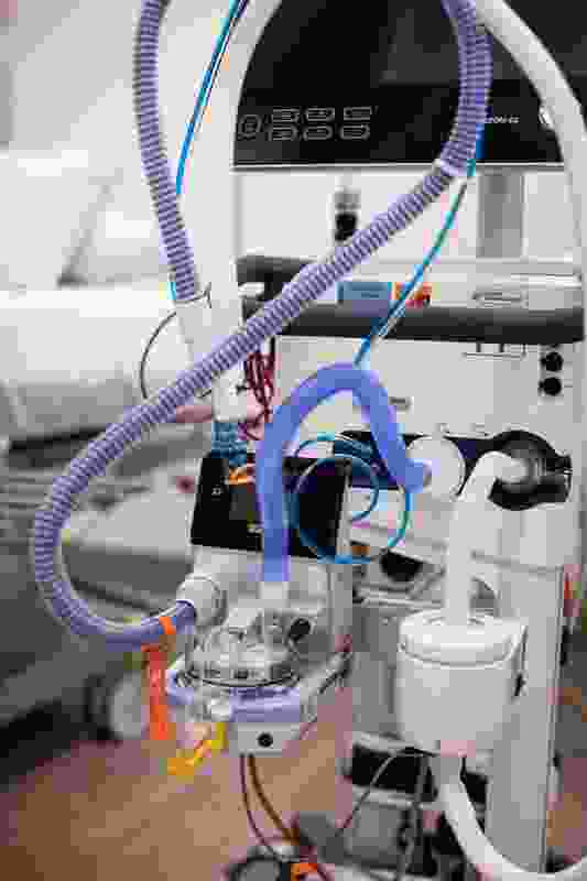 Royal Perth Hospital ICU by Hunt Architects | ArchitectureAu