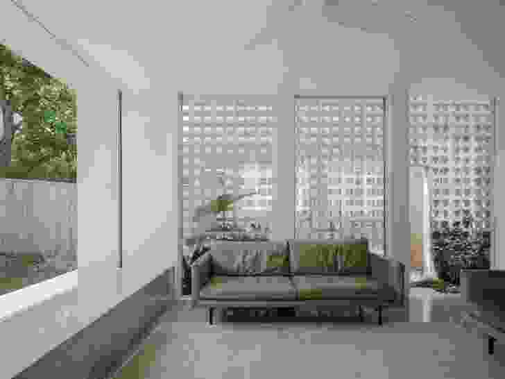 Bondi Breeze by Panov Scott | ArchitectureAu