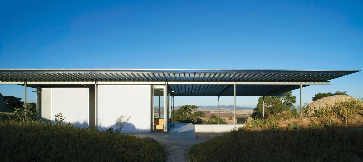 Shack in the Rocks by Sean Godsell Architects | ArchitectureAu