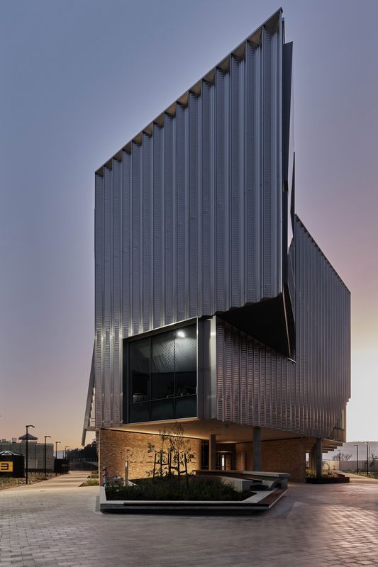 Aramax structural cladding by Fielders | ArchitectureAu