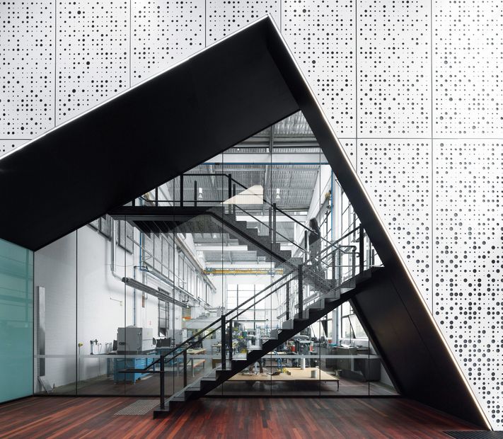 Spatial drama: The University of Melbourne Engineering Building ...