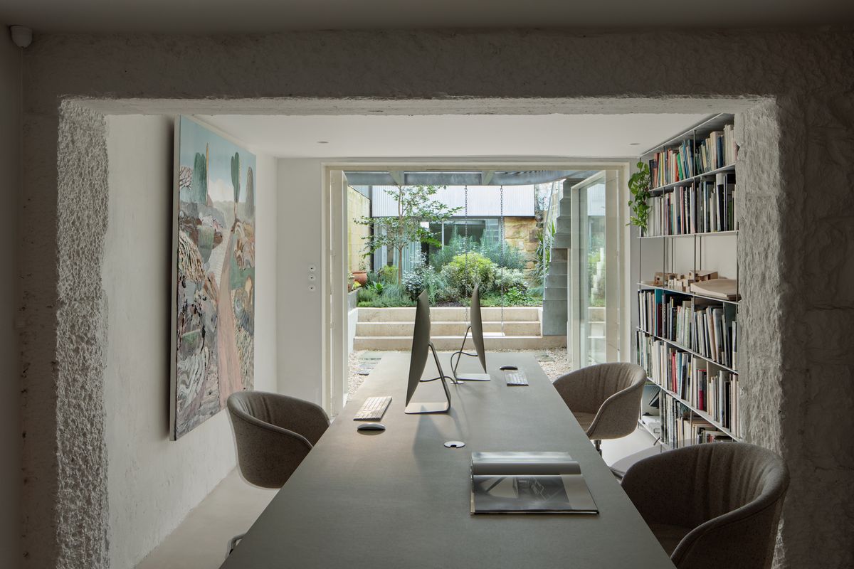 Steel House/Stone House by Retallack Thompson | ArchitectureAu