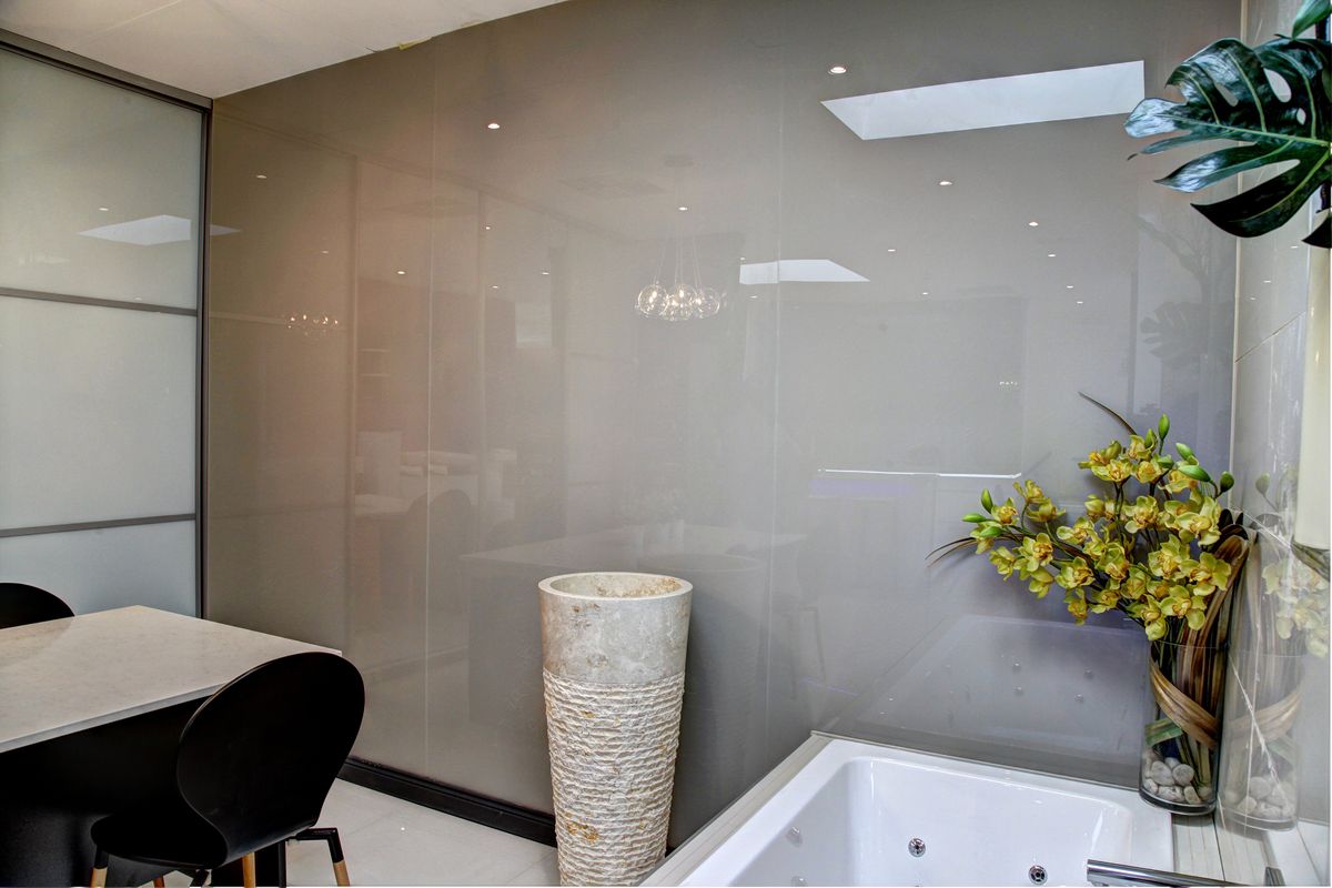 Zenolite dual-layer acrylic panels from HVG Decorative Building ...
