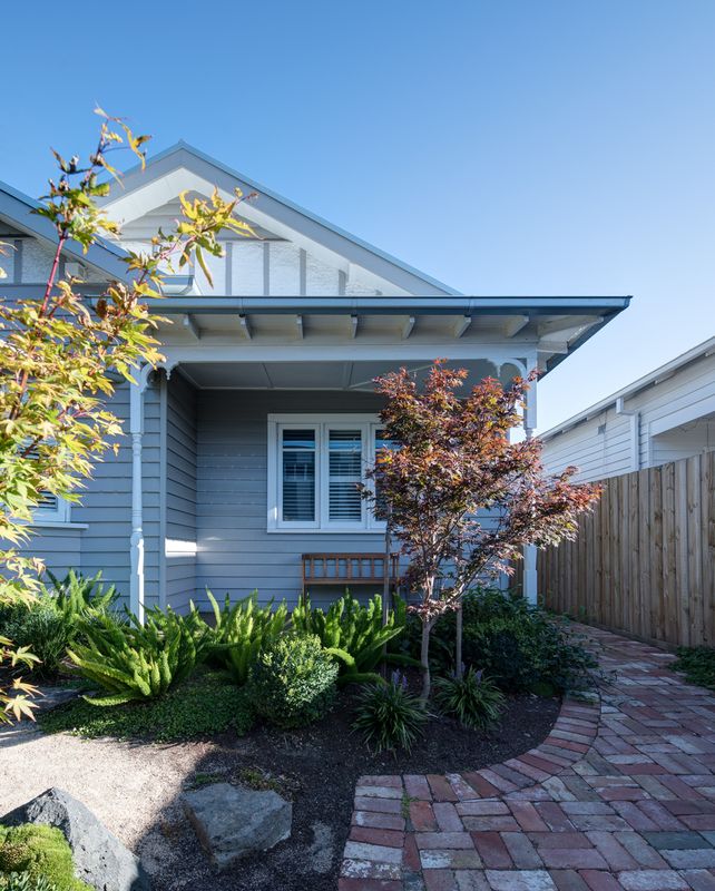Gable Ends by Lai Cheong Brown | ArchitectureAu